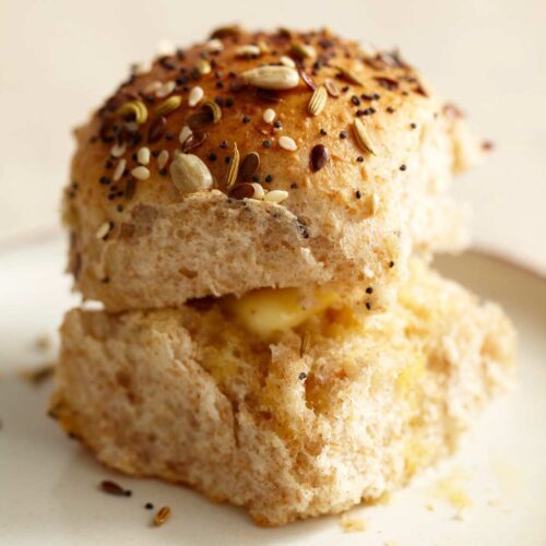 Soft Whole Wheat Dinner Rolls with Seed Topping - Tara Teaspoon
