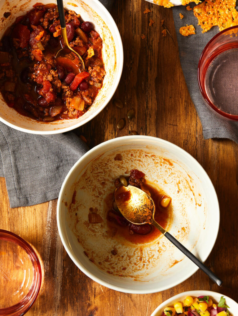 Classic Chili Recipe (for a Crowd!) - Tara Teaspoon