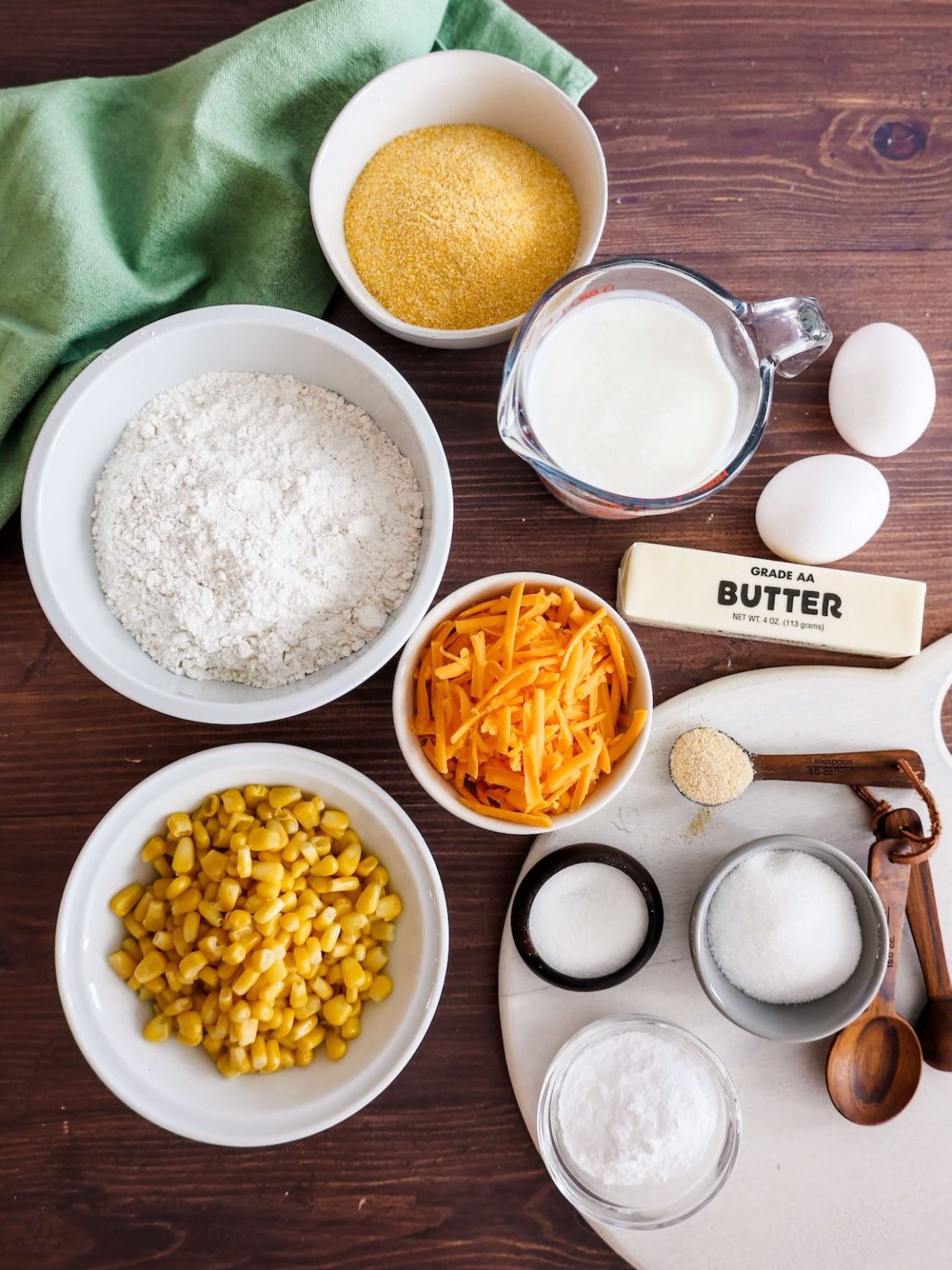 Cheesy Cornbread - Tara Teaspoon