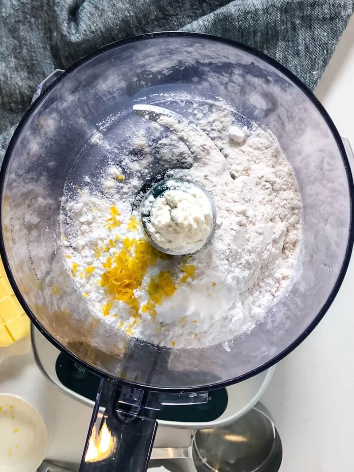 Easy Lemon Bars - Tara Teaspoon